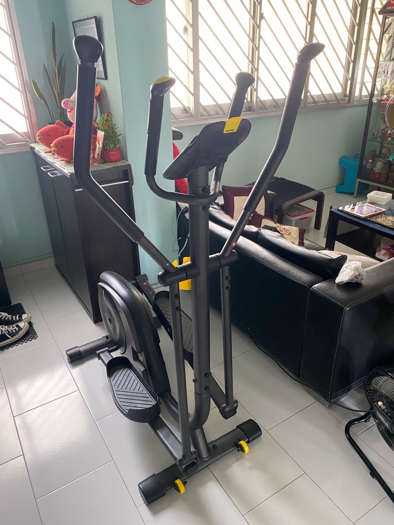 Domyos Elliptical EL500, Sports Equipment, Exercise & Fitness, Cardio ...