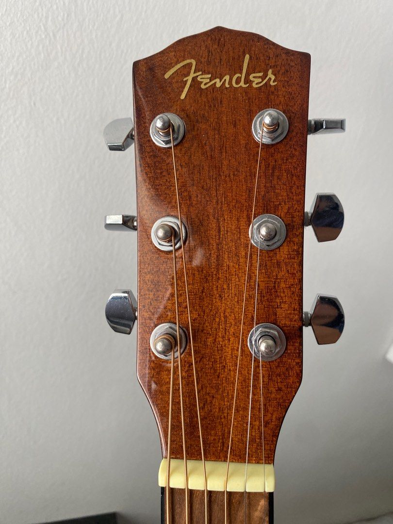 Fender CC 60SCE acoustic guitar, Hobbies & Toys, Music & Media, Musical ...