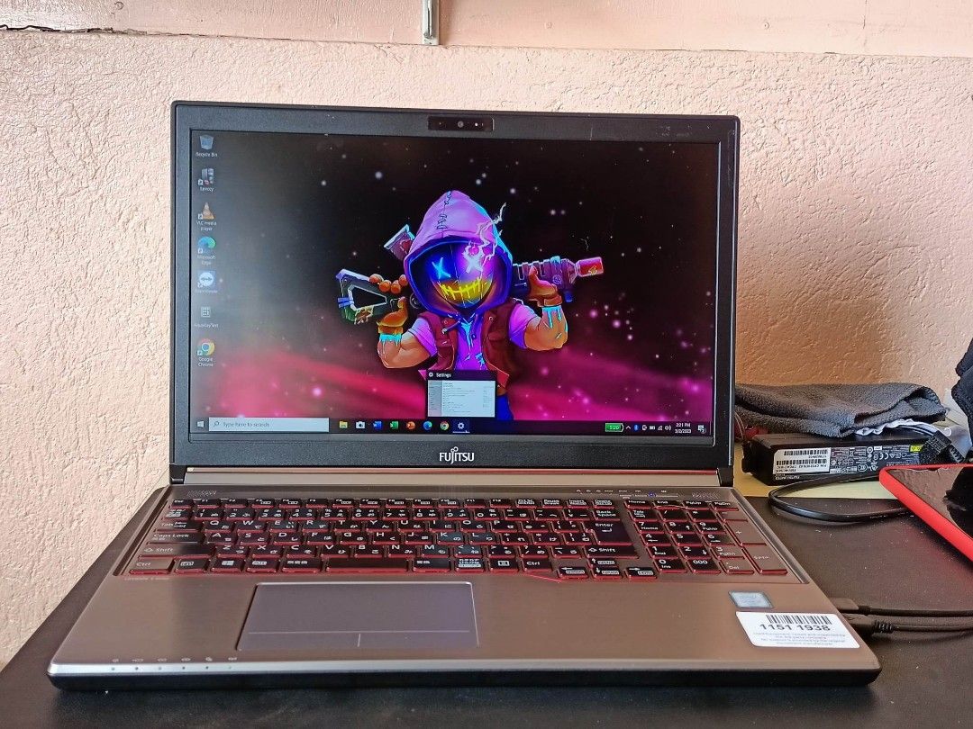 FUJITSU LIFEBOOK E SERIES with free mouse and bag(refurbished laptop ...