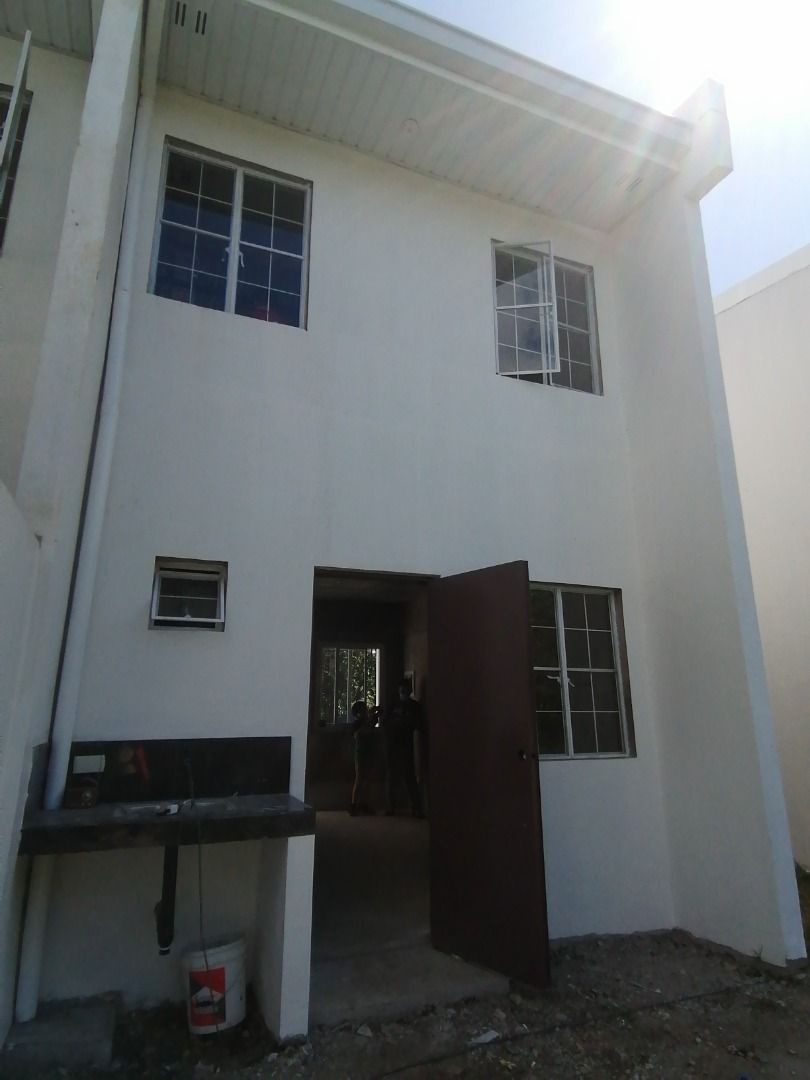 House and Lot for Sale in Amorrosa Phase 3 by SMDC-SHDC, Property, For ...