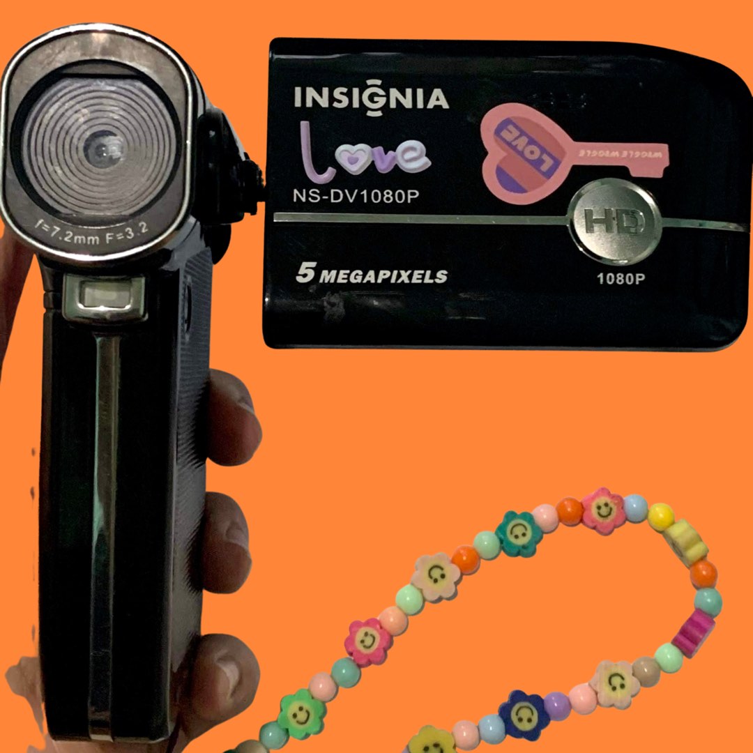 Insignia Video Camera (Black), Photography, Video Cameras on Carousell