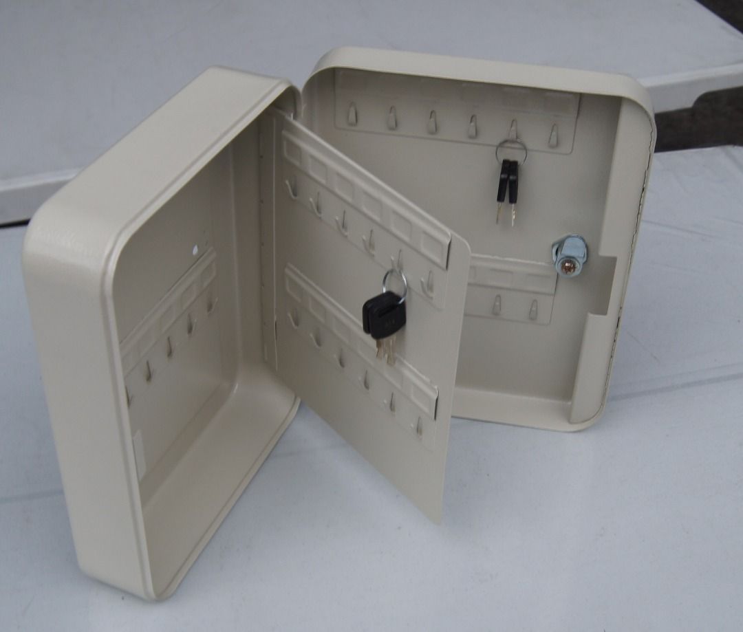 iSAFE KS-48 (Beige) Personal Key Safety Storage Box, Key Safe, Storage ...