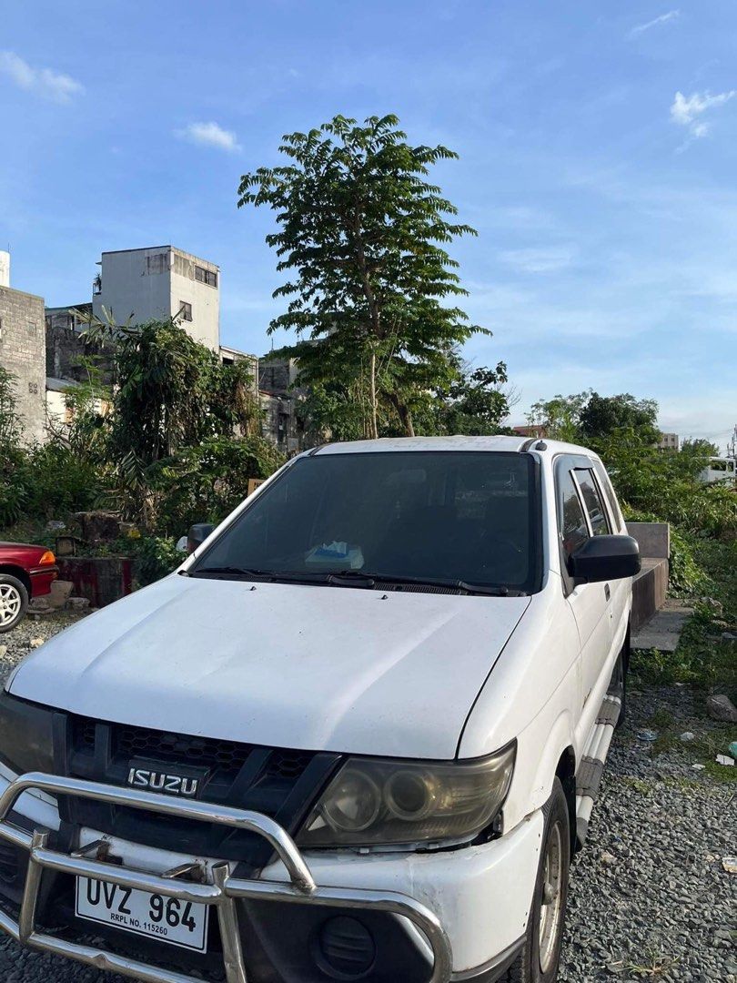 Isuzu Crosswind, Cars for Sale, Used Cars on Carousell