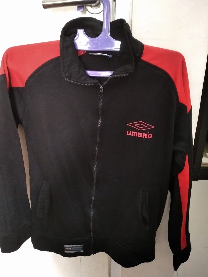 Jaket Umbro (Size M), Fesyen Pria, Pakaian , Baju Luaran di Carousell