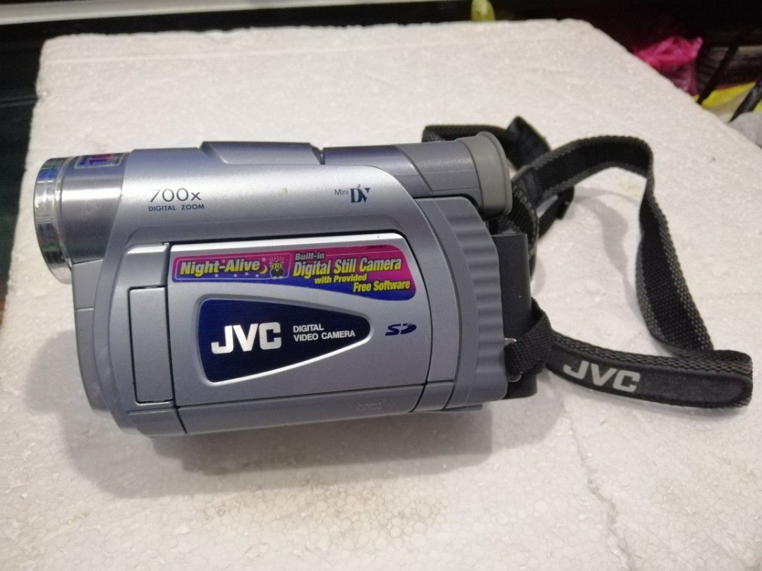 JVC Digital video camera GR - D70U, Photography, Video Cameras on Carousell