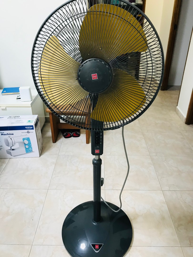 KDK standing fan , Furniture & Home Living, Lighting & Fans, Fans on ...