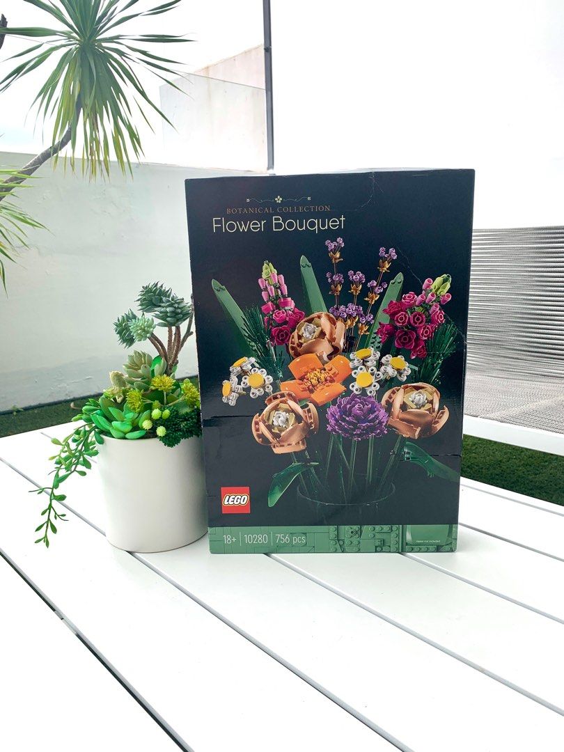 Lego 10280 - Flower bouquet, Hobbies & Toys, Toys & Games on Carousell