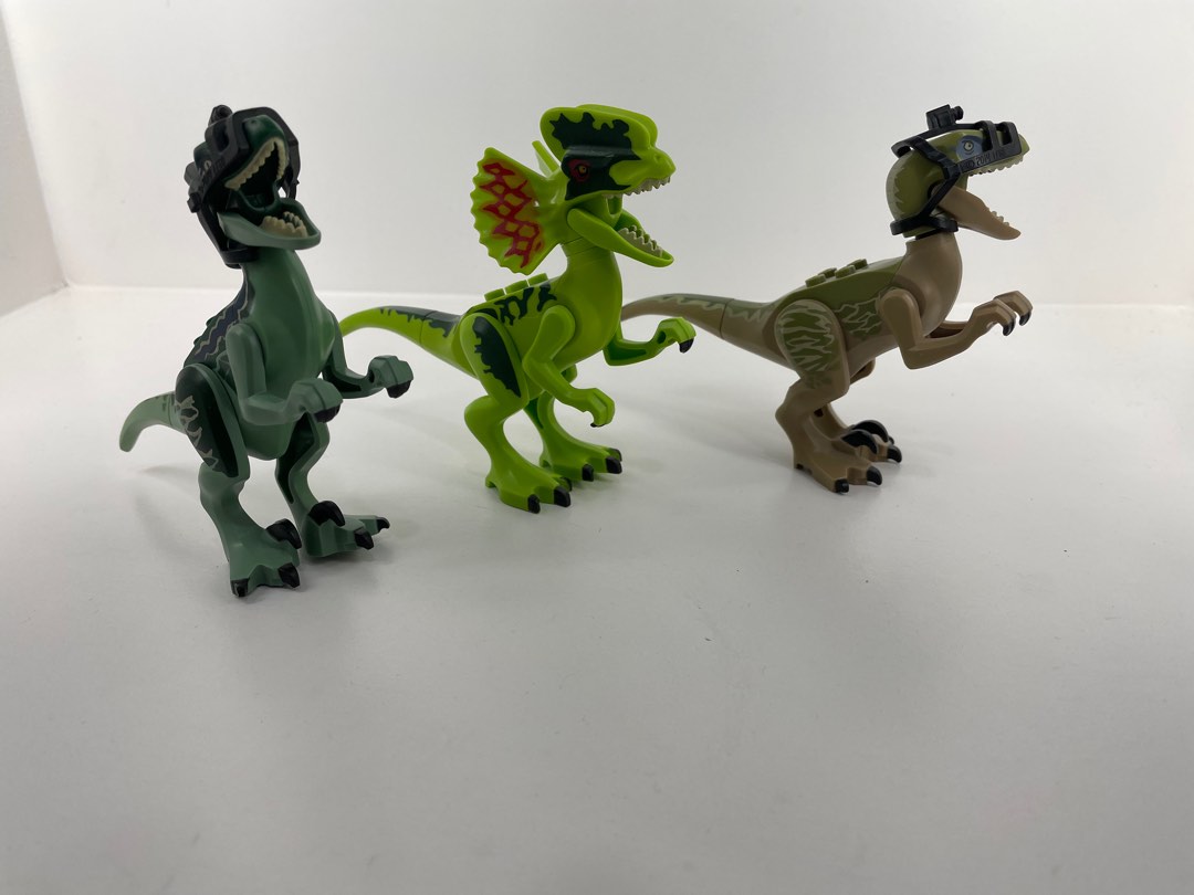 Lego 2014 Jurassic World Delta 2 Velociraptor w/ tracker Raptor Rampage ...