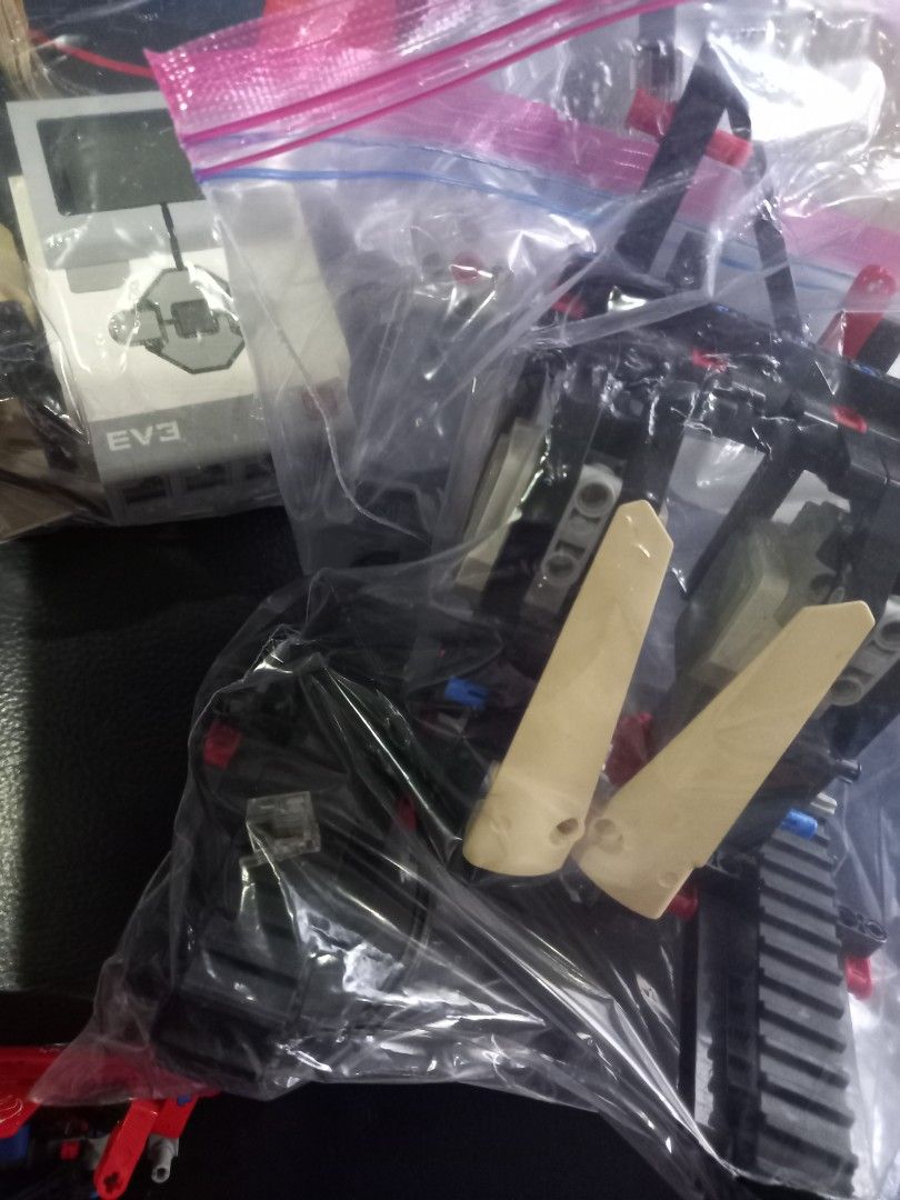 Lego Mindstorms EV3 parts, Hobbies & Toys, Toys & Games on Carousell