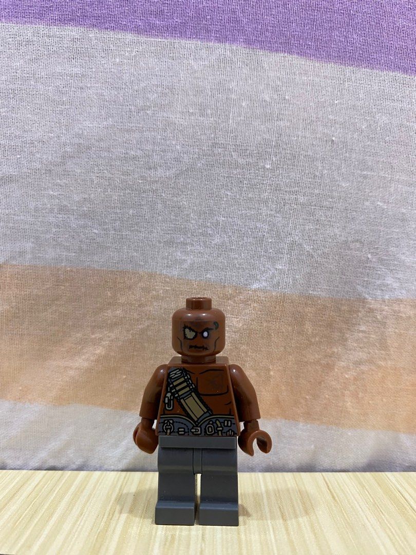 Lego Pirates of the Caribbean Gunner Zombie, Hobbies & Toys, Toys ...