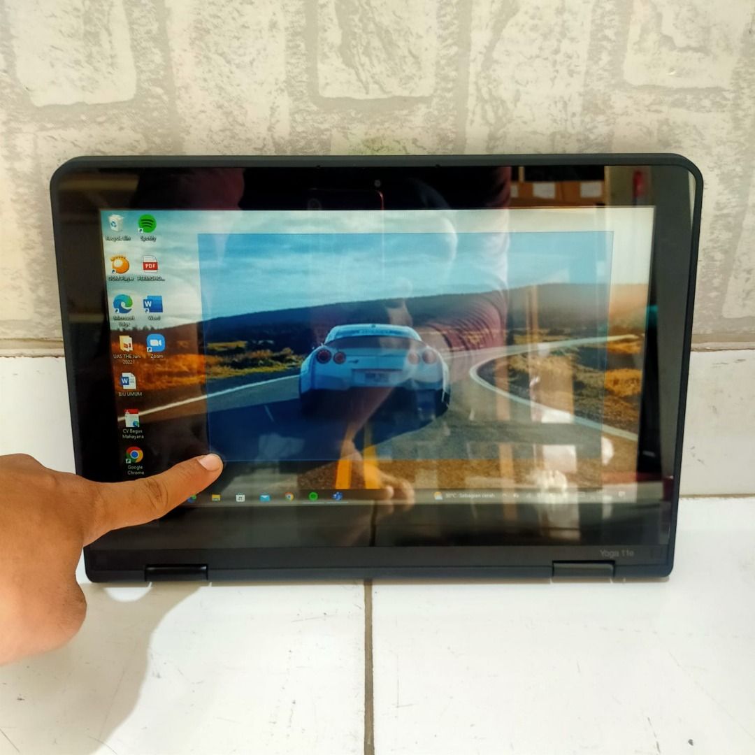 Lenovo Thinkpad Yoga 11e, Touchscreen Tablet, Bisa Jadi Tablet, Layar ...