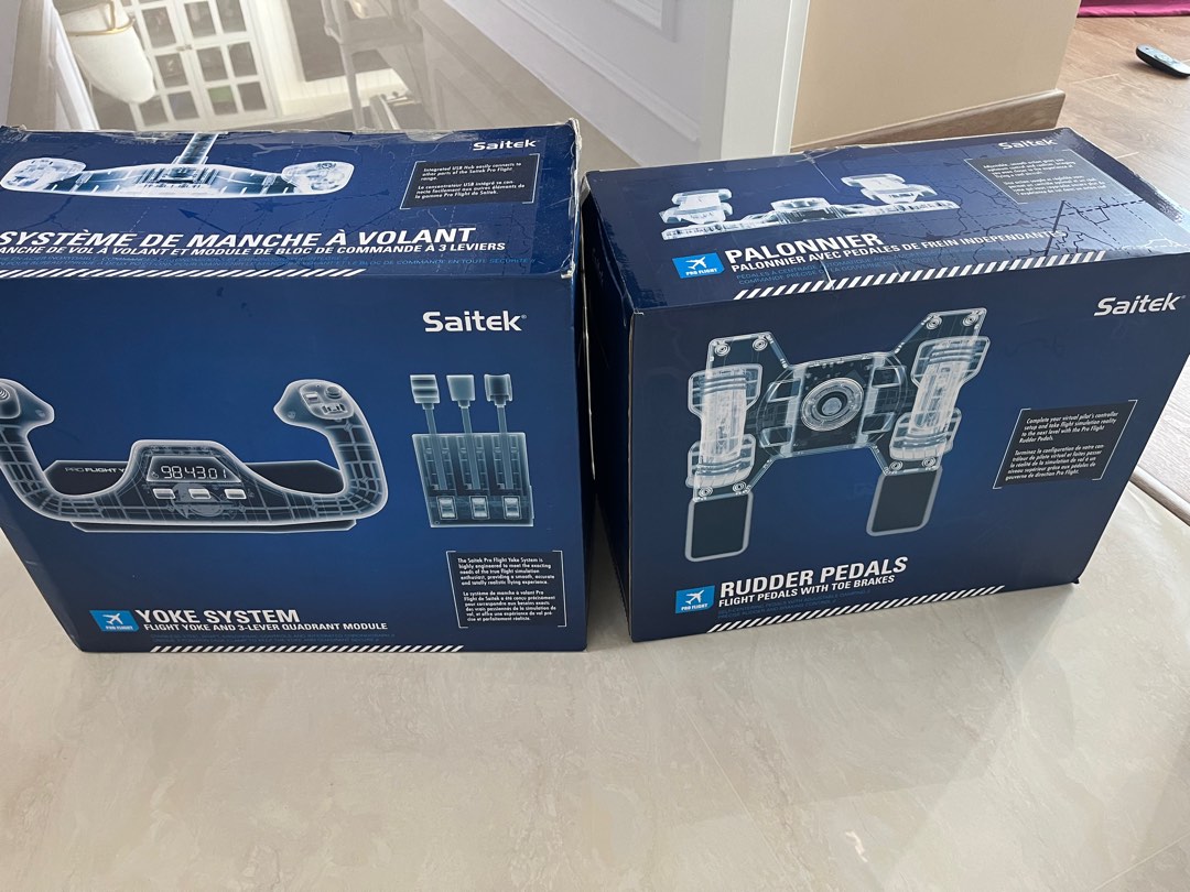 Flight Sim Logitech Saitek Flight controls - Yoke and thrust lever ...