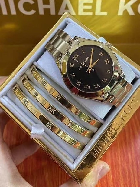 MK SET RUNWAY BLACK DIAL AUTHENTIC WATCH, Women's Fashion, Watches ...