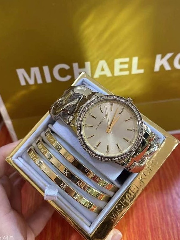 MK SET TWISTED ALL GOLD WITH STONE AUTHENTIC WATCH, Women's Fashion ...