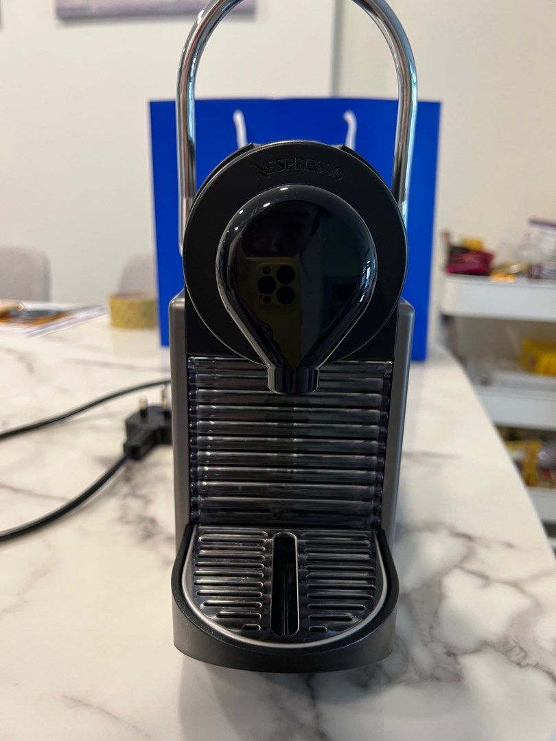 Nespresso Coffee Machine Pixie with Capsules Container, TV & Home ...