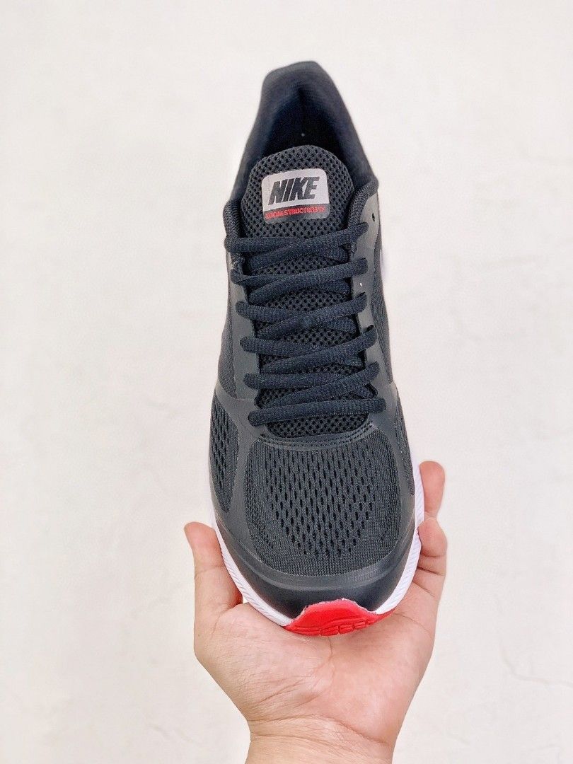 Nike Air Zoom STRUCTURE 7X, 男裝, 鞋, 波鞋 - Carousell
