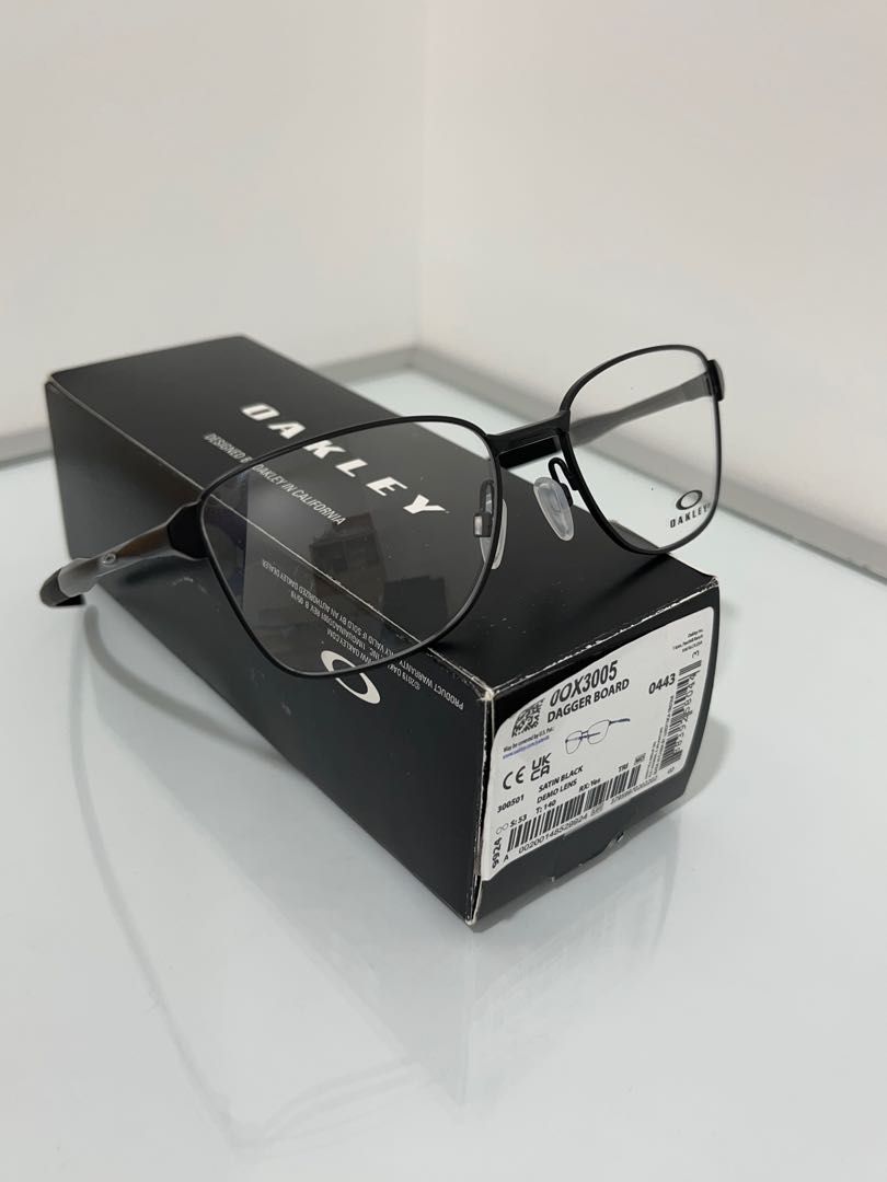 Oakley Dagger Board Optical Frame (Satin Black), Men's Fashion, Watches ...