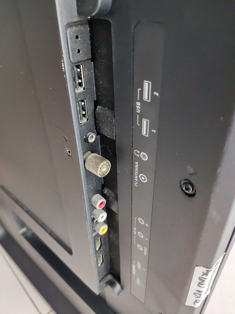 Philips 42 inch LED TV (Not smart and pls read description), TV & Home ...