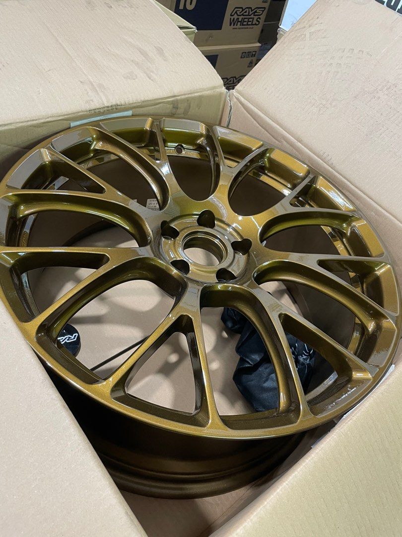 Rays Racing VR G16 20in bronze rims with tyres, Car Accessories, Tyres ...