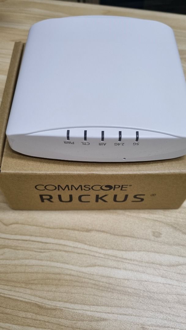 Ruckus R320 Wireless Access Point, Computers & Tech, Parts ...
