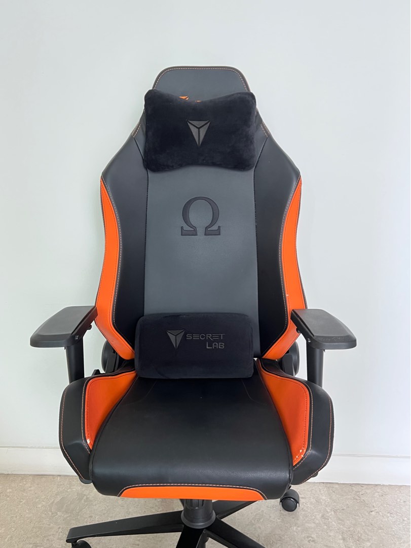 Secretlab Omega Gaming Chair, Furniture & Home Living, Furniture ...