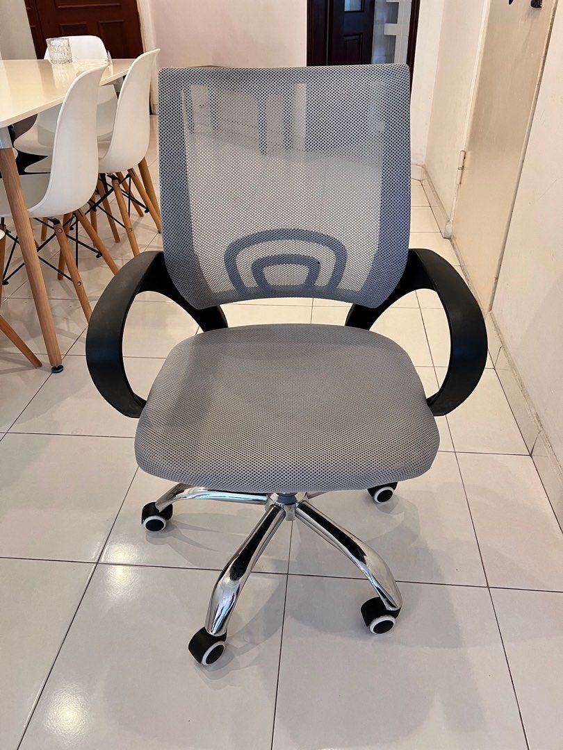 Simple office chair, Furniture & Home Living, Furniture, Chairs on ...