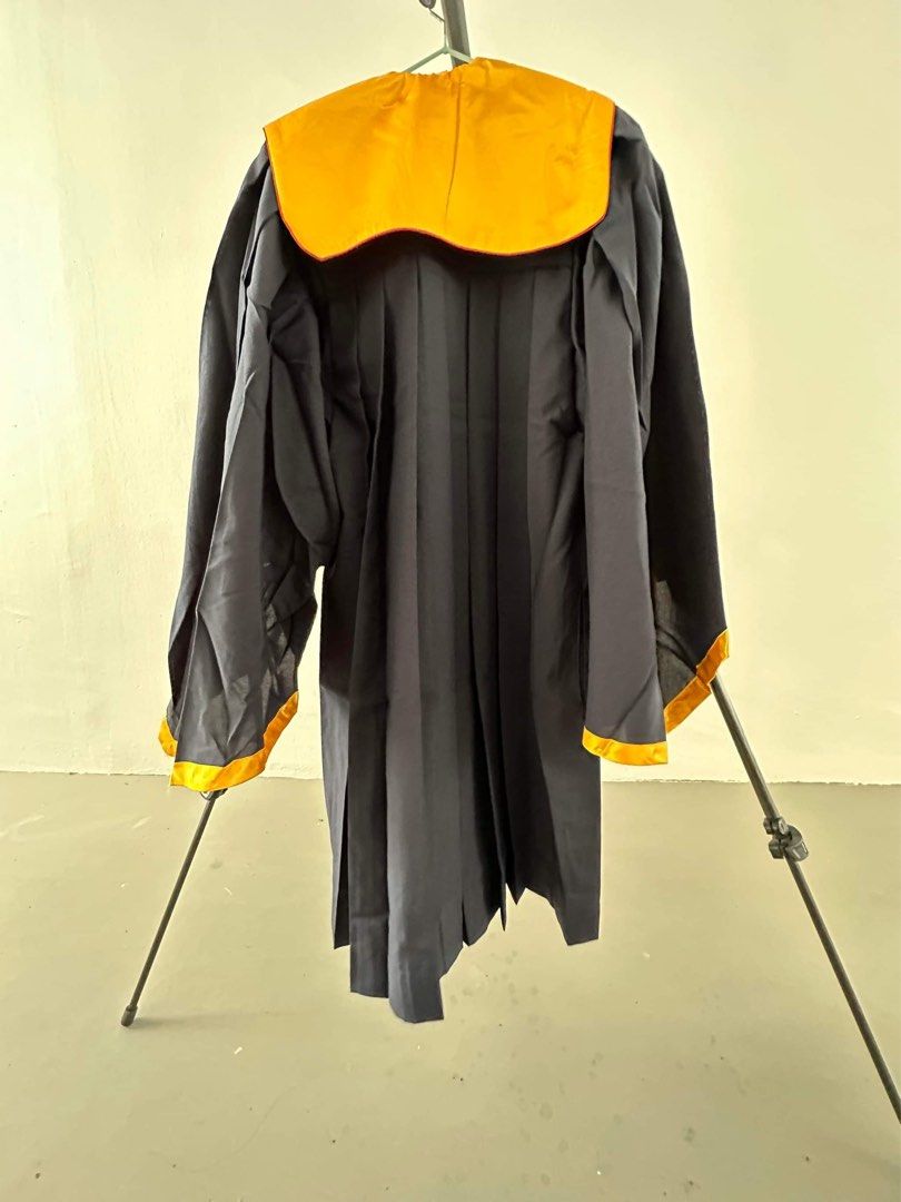 Singapore Polytechnic Graduations Dress, Women's Fashion, Dresses ...