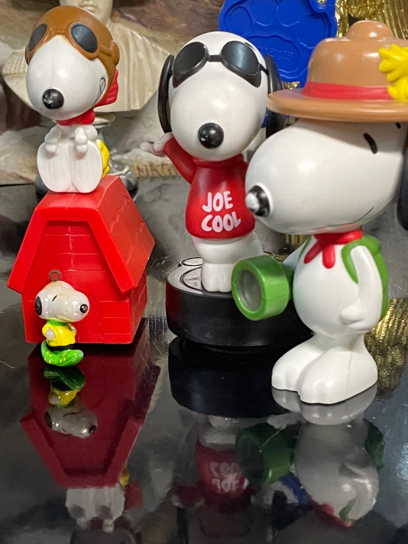 Snoopy Toy Set on Carousell