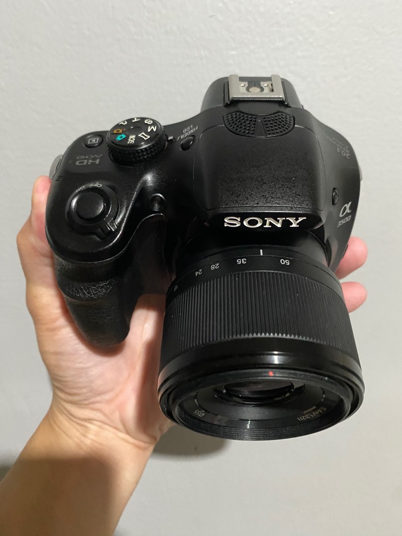 Sony A3500 mirrorless, Photography, Cameras on Carousell