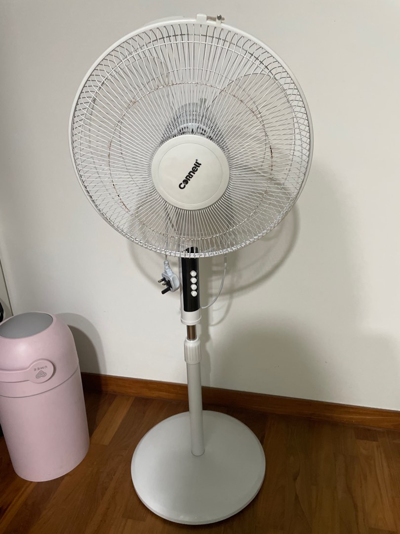 Standing fan, Furniture & Home Living, Lighting & Fans, Fans on Carousell