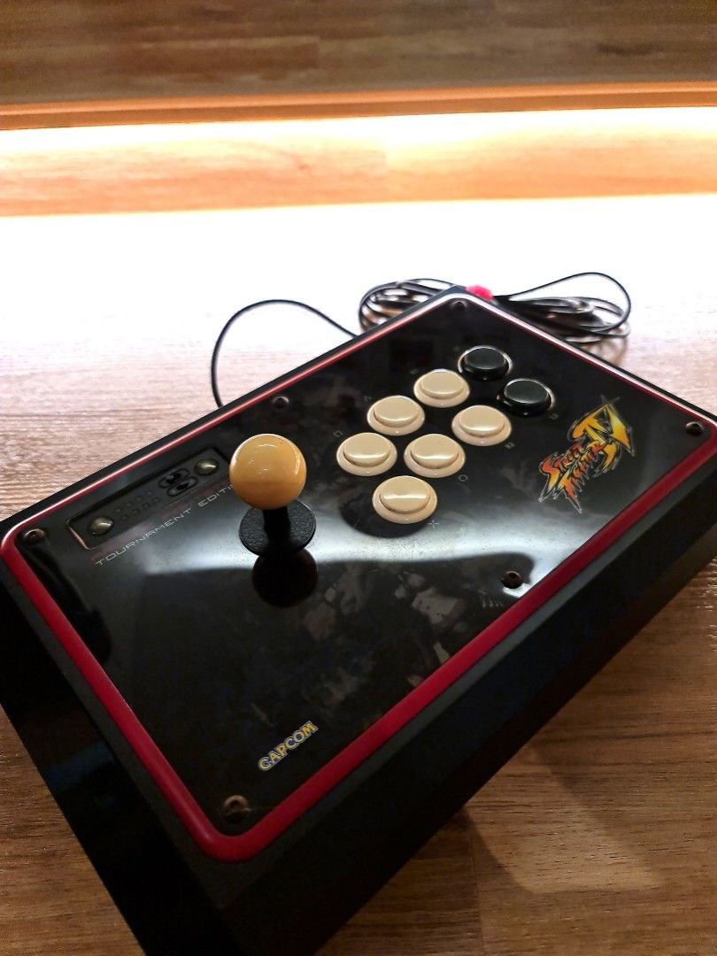 Street Fighter IV Arcade fightstick, Video Gaming, Gaming Accessories ...