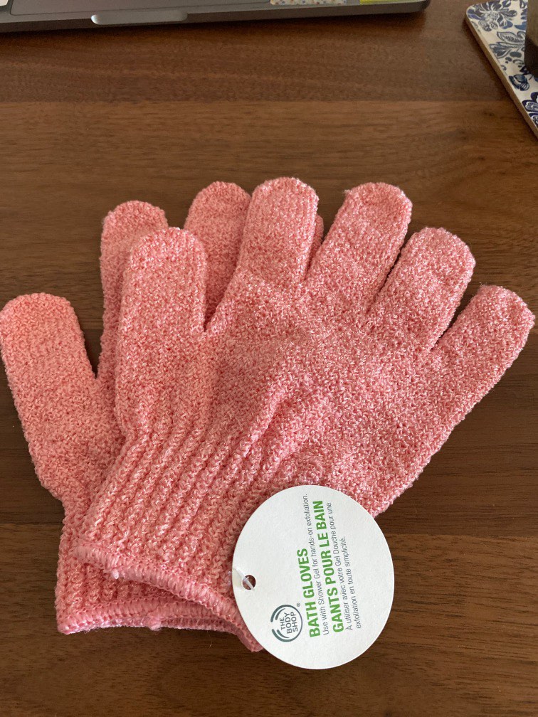 The Body shop Bath Gloves, Beauty & Personal Care, Bath & Body, Bath on ...