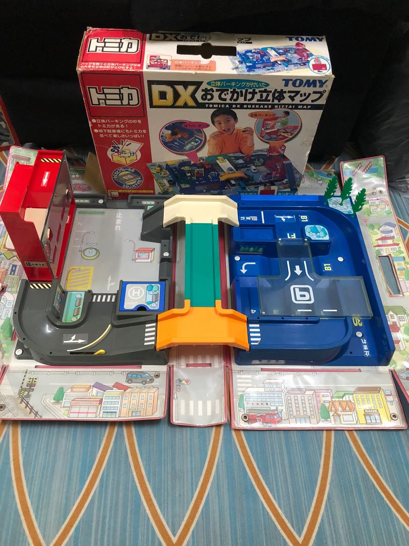 Tomica dx odekake rittai map, Hobbies & Toys, Toys & Games on Carousell
