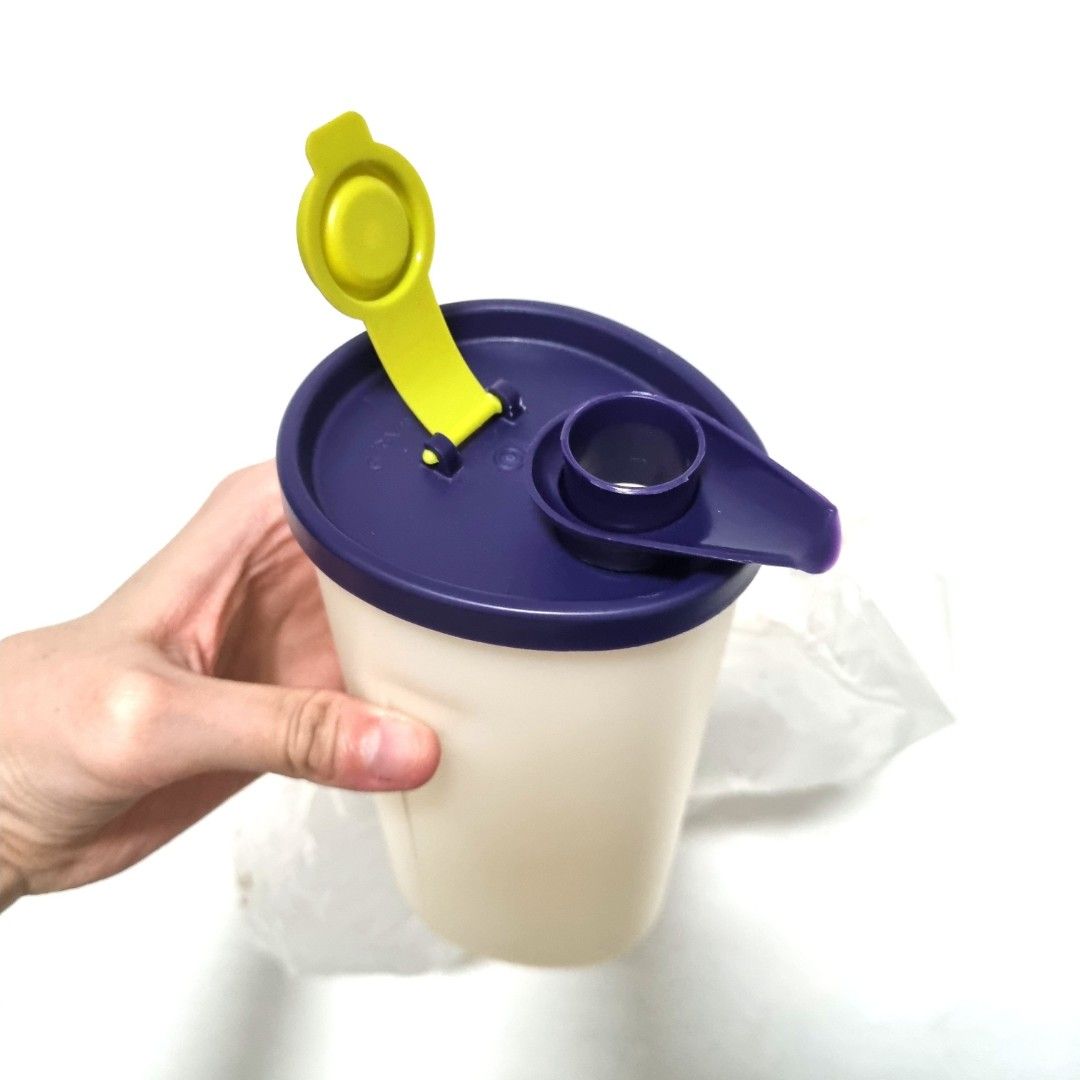 Tupperware 470 ml Sweet Saver Oil Sauce Vingear Milk Juice Flip Top Cap ...