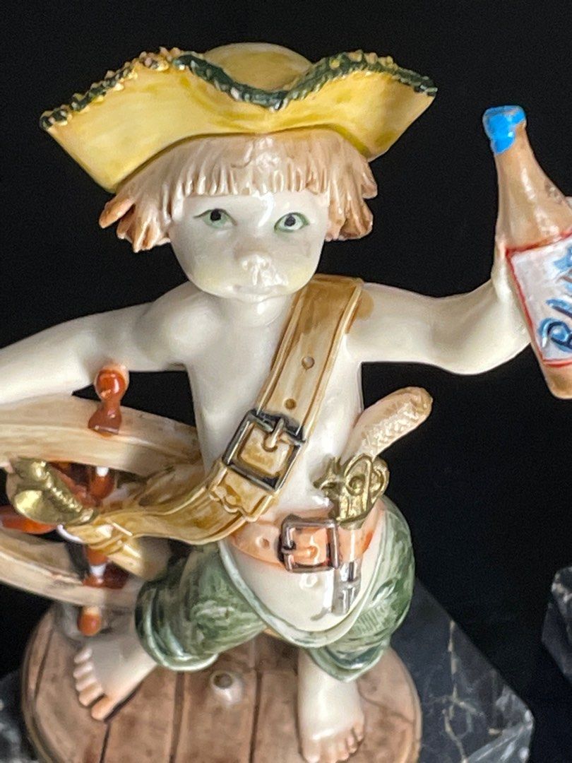 Vintage Depose Italy Figurines. on Carousell