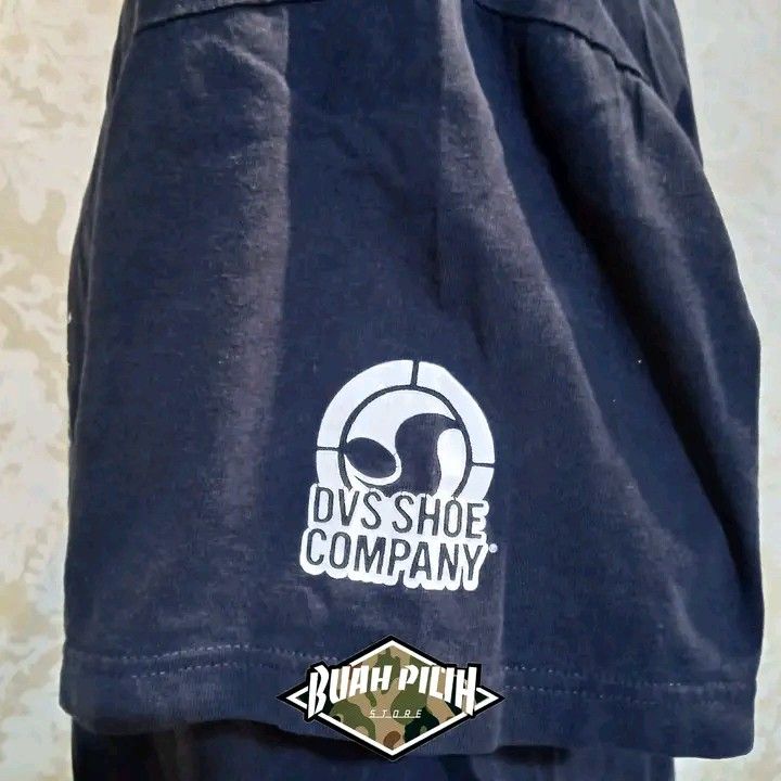 vintage DVS logo tee, Men's Fashion, Tops & Sets, Tshirts & Polo Shirts ...