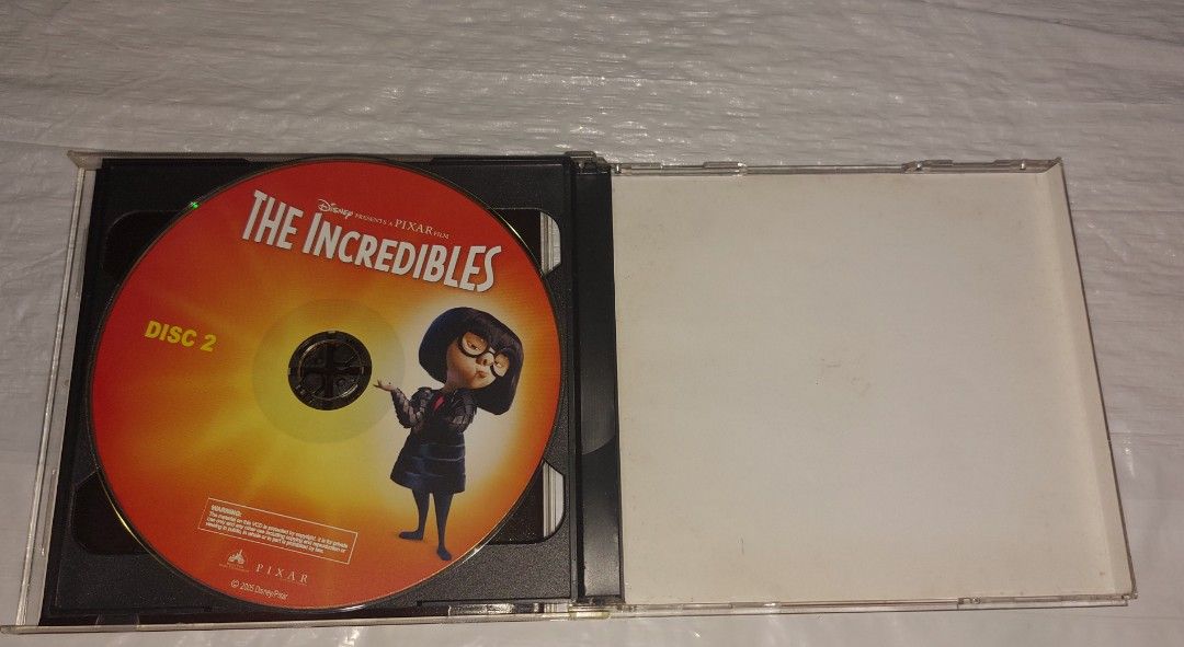 2005 Disney Pixar The IncrediblesCollectible Movie Film Video CD VCD ...