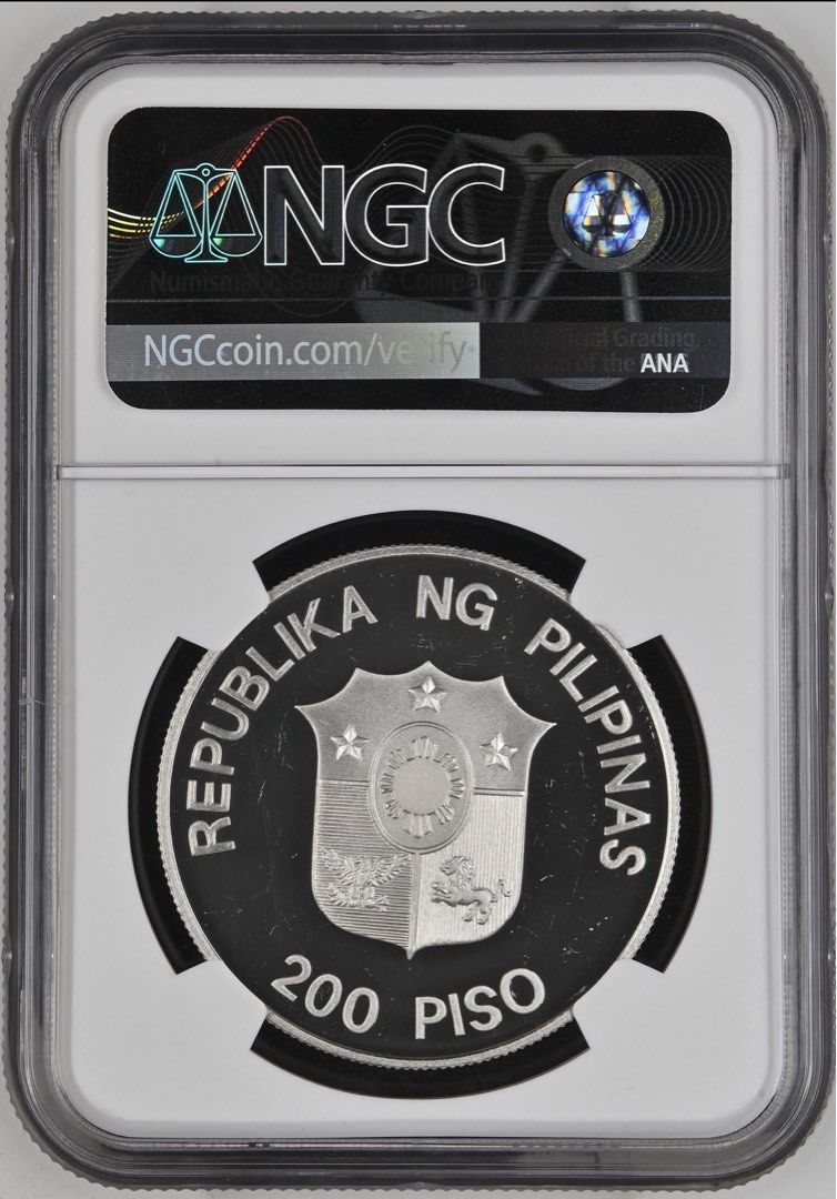 200 Philippine Peso Tamaraw Silver coin, Hobbies & Toys, Memorabilia ...