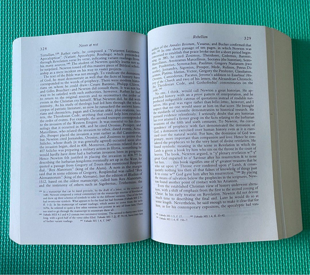 A Biography of Isaac Newton/牛顿传记, Hobbies & Toys, Books & Magazines ...