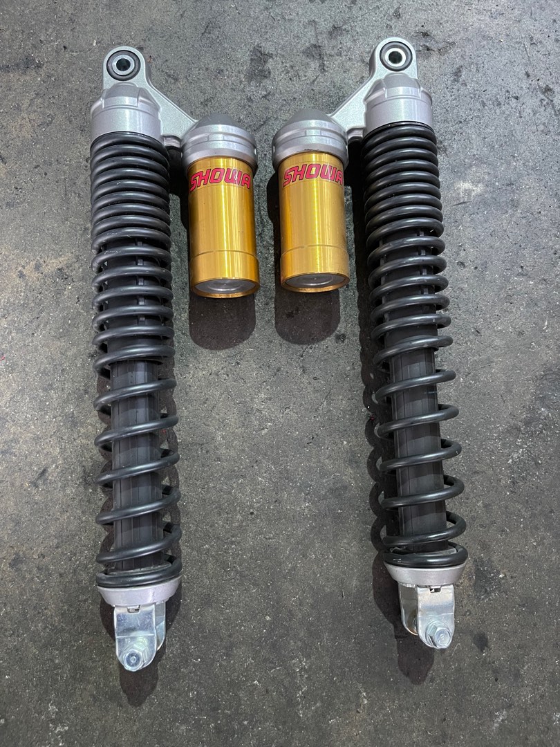 ADV150 Showa Rear Shock, Motorcycles, Motorcycle Accessories on Carousell