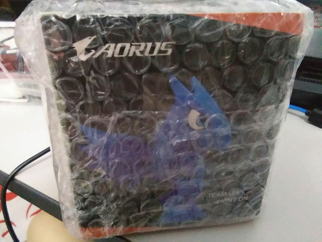 Aorus figure (exclusive), Hobbies & Toys, Collectibles & Memorabilia ...