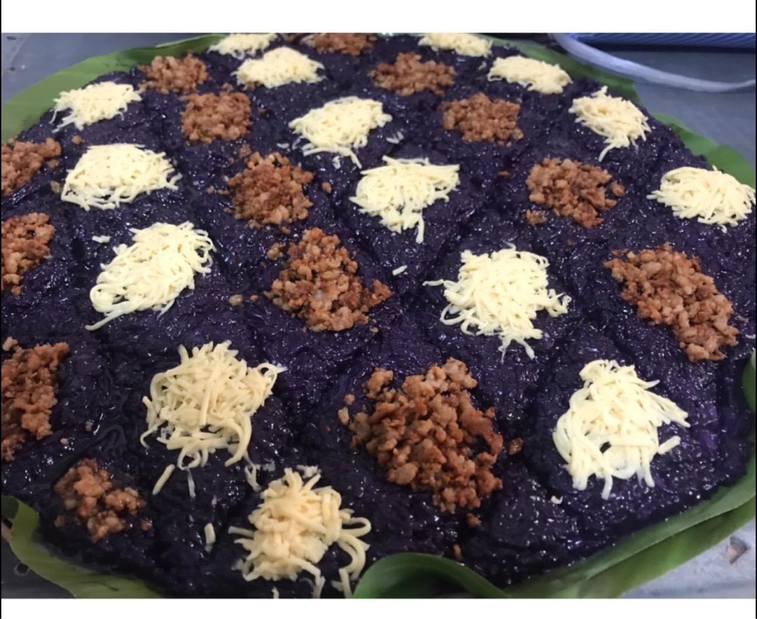 Biko ube & Chicken Empanada, Food & Drinks, Homemade Bakes on Carousell