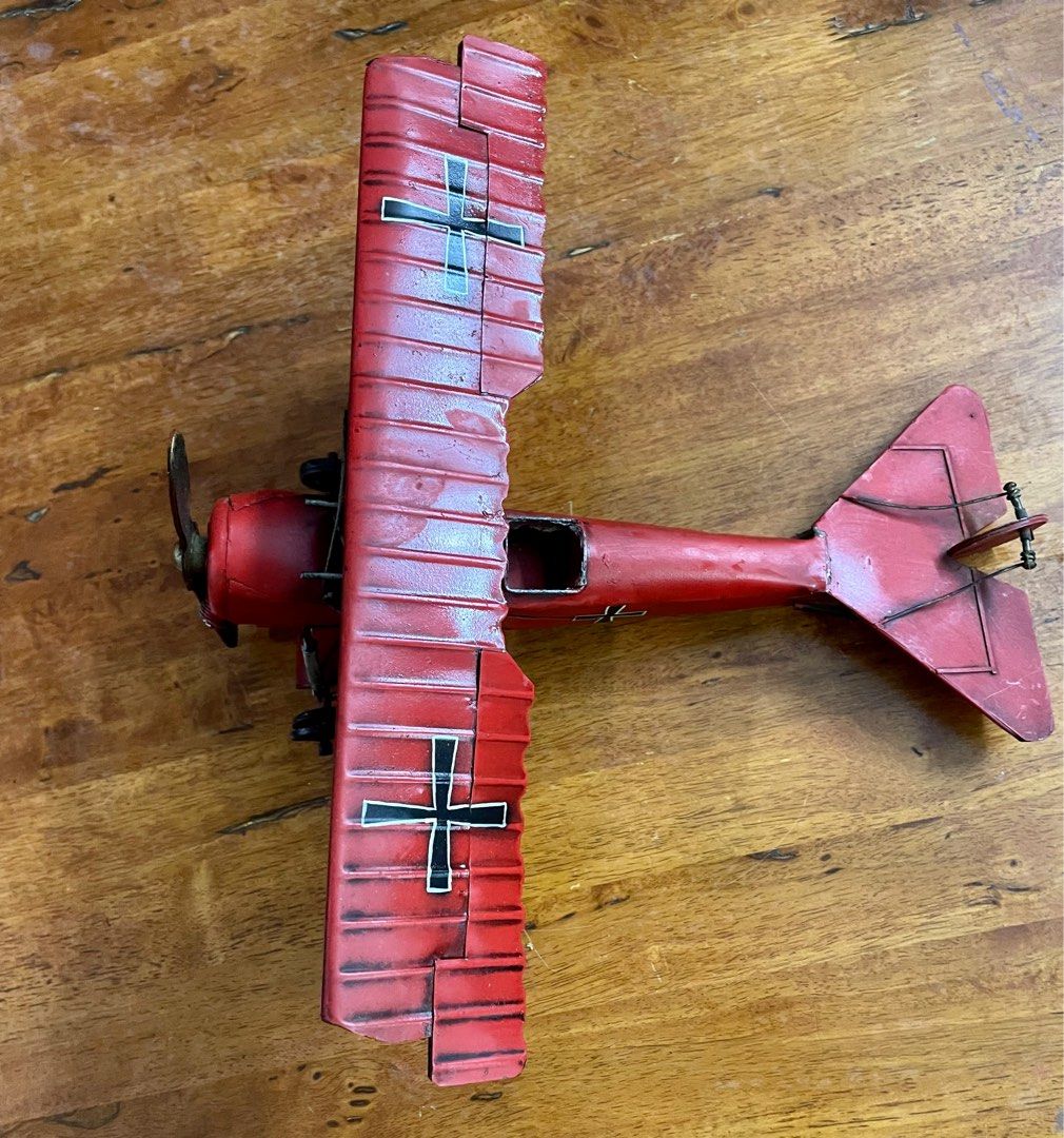 Brand: New Ray German Fokker DR.1 Classic Model Kit: The Red Baron ...