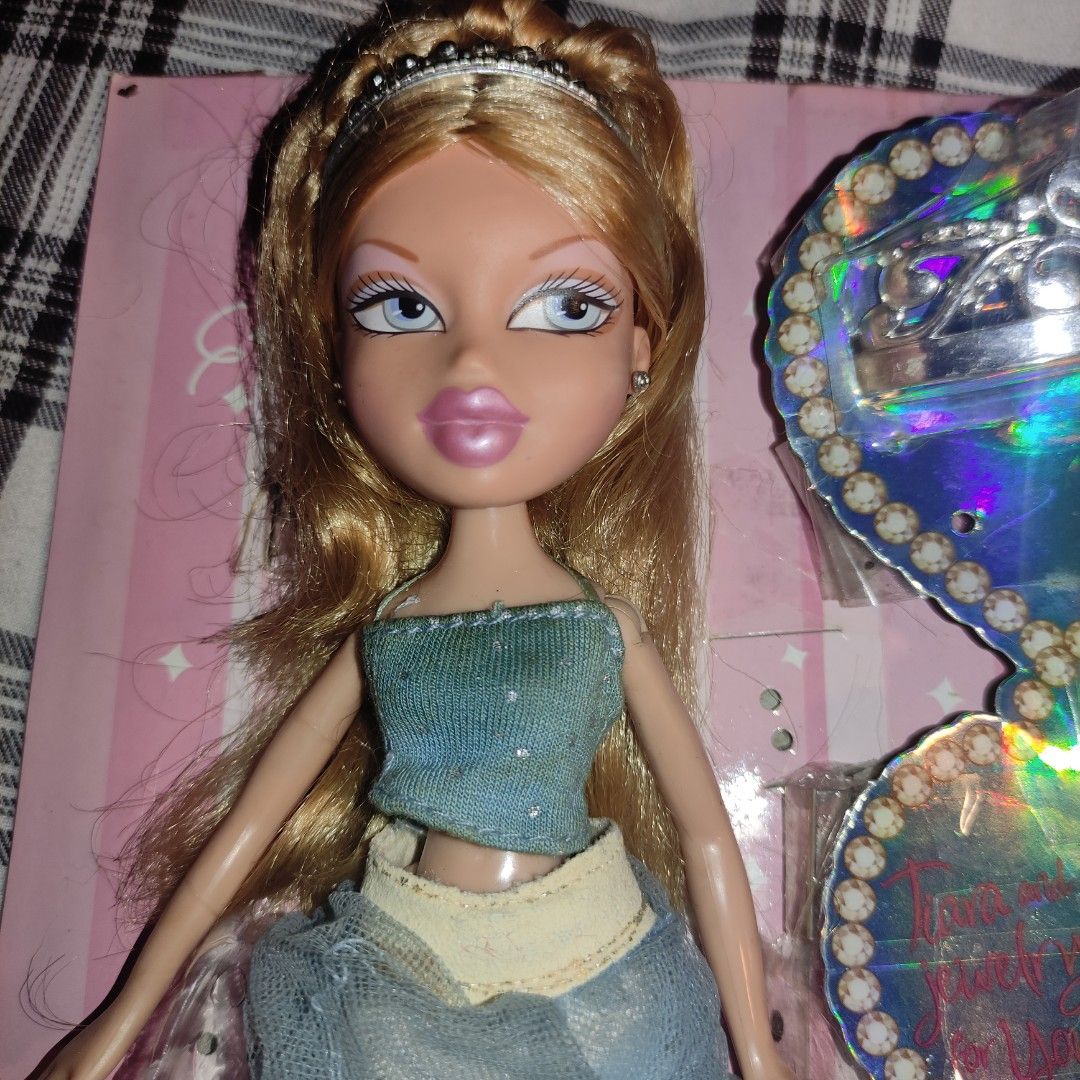 Bratz Birthday Cloe on Carousell