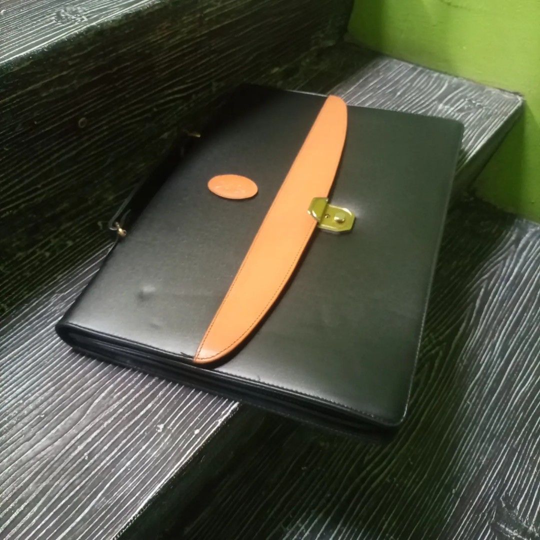 Briefcase vintage ysl laptop bag, Barang Mewah, Tas & Dompet di Carousell