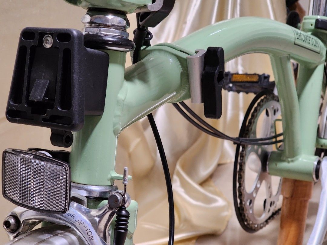 Brompton Mk2 Powder Coated Sage Green, Sports Equipment, Bicycles ...