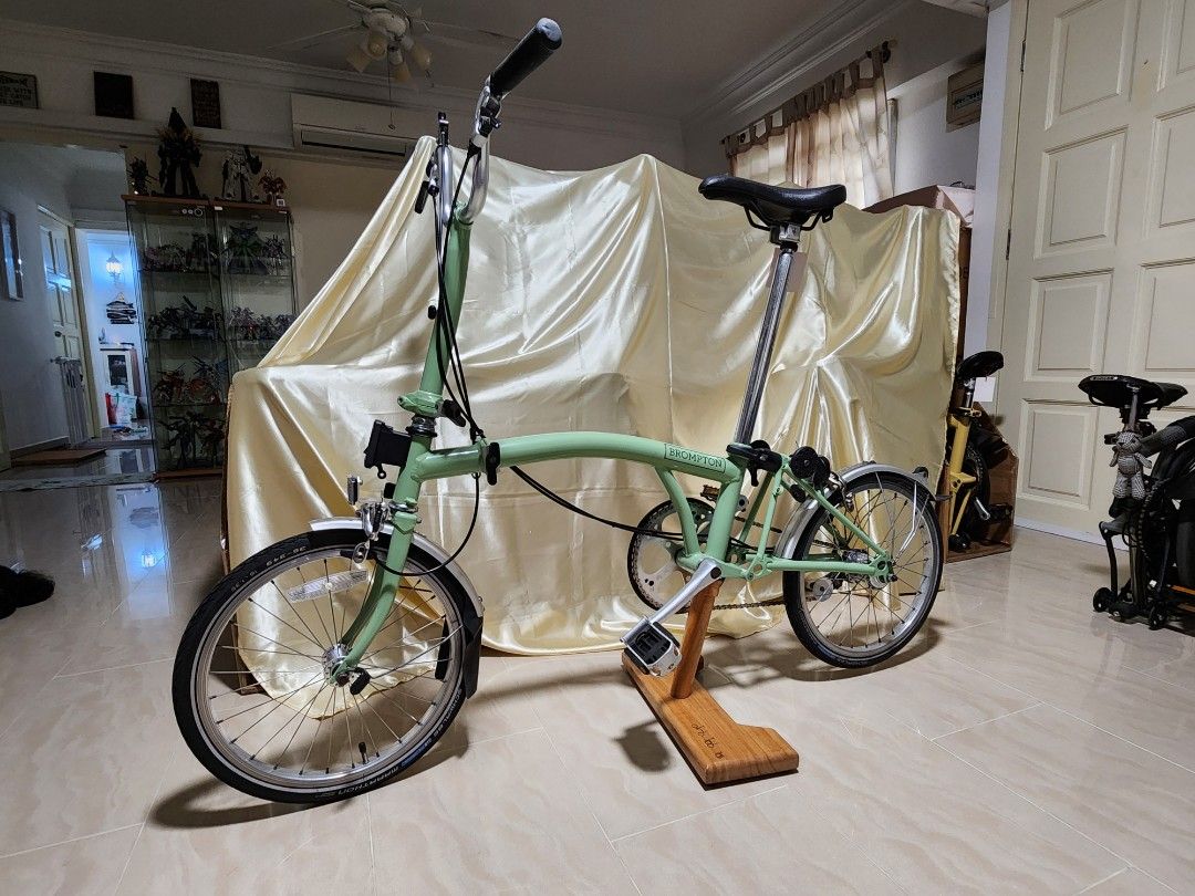 Brompton Mk2 Powder Coated Sage Green, Sports Equipment, Bicycles ...