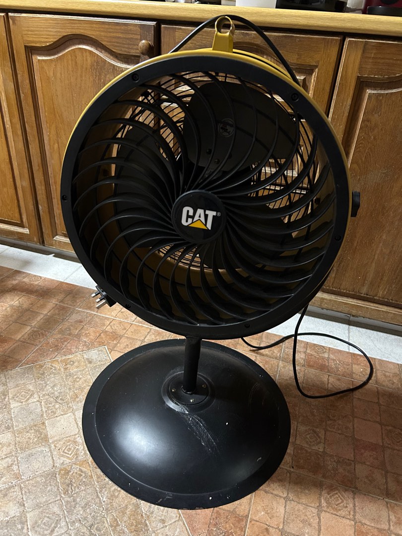 CAT Caterpillar Fan, TV & Home Appliances, Other Home Appliances on ...