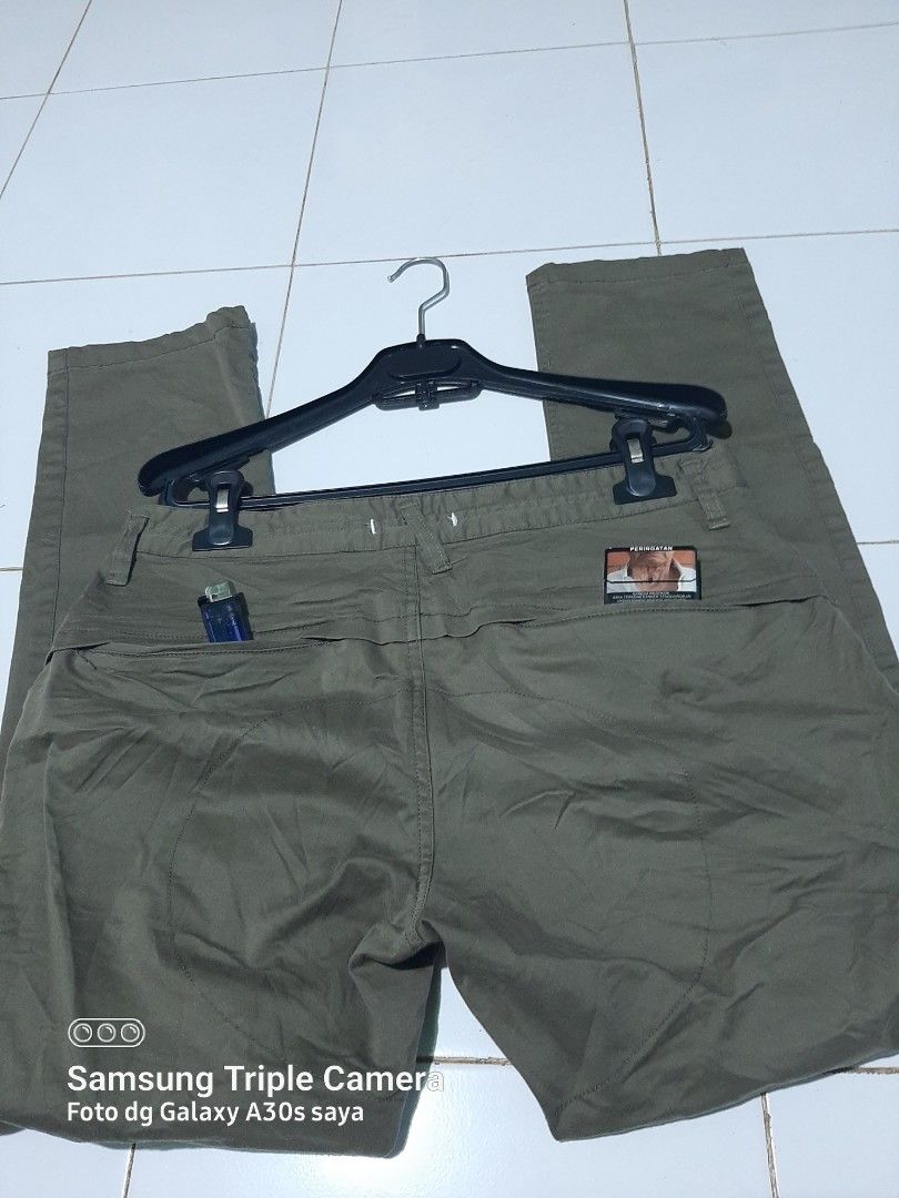 Chino pants cargo army by K516, Fesyen Pria, Pakaian , Bawahan di Carousell