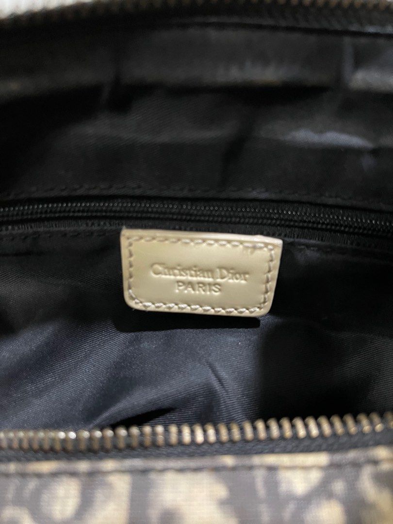 Christian Dior Authentic, Women's Fashion, Bags & Wallets, Shoulder ...